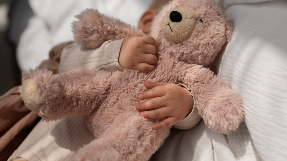 These are the milestones for 9-month old babies | Kiindred