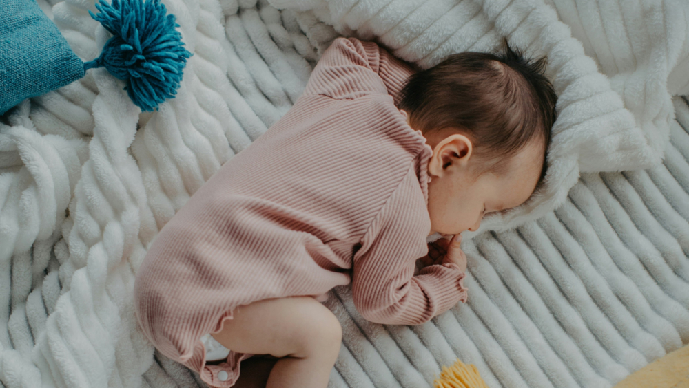 2-month-old baby: Development, milestones and growth | Kiindred