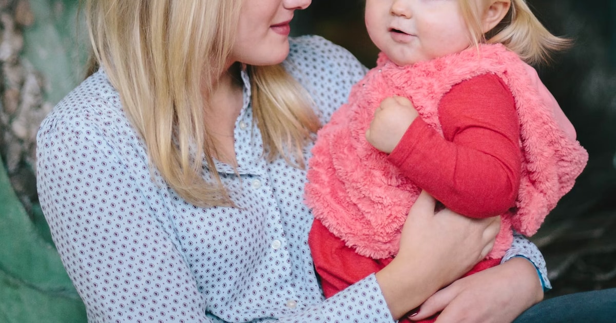 19-month-old baby milestones: Development, growth, speech, language ...