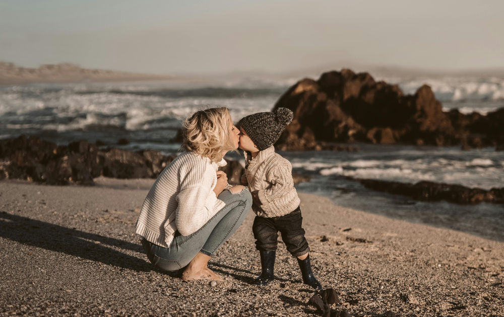 16-month-old baby milestones: Development, growth, speech, language ...