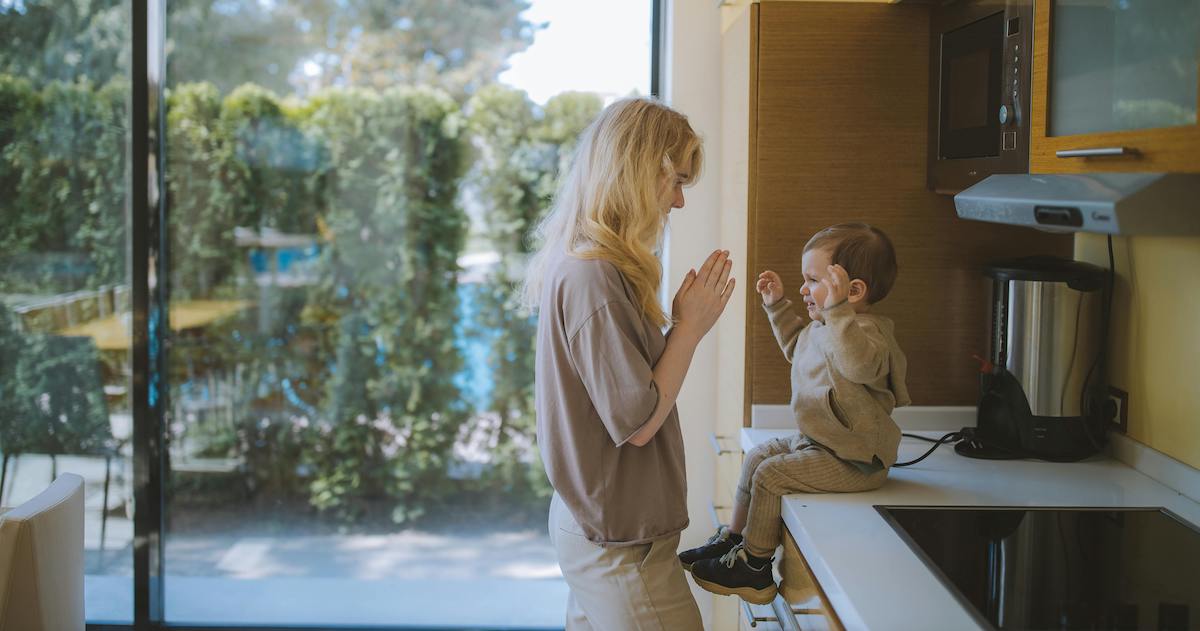 Keep calm, keep clapping | Kiindred