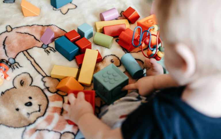 16-month-old baby milestones: Development, growth, speech, language ...